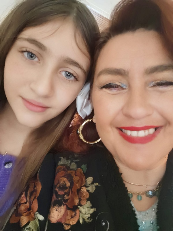 Fiica Ronei Hartner | Qbebe.ro